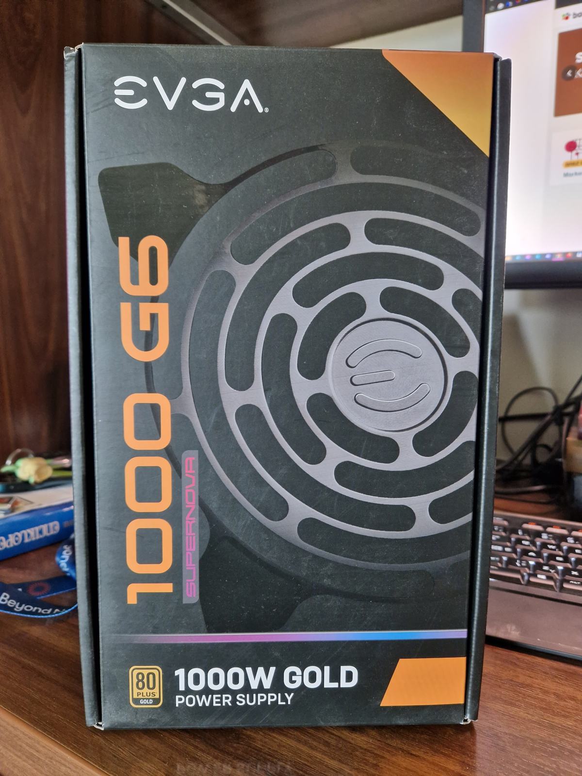 EVGA 1000W G6 napajalnik