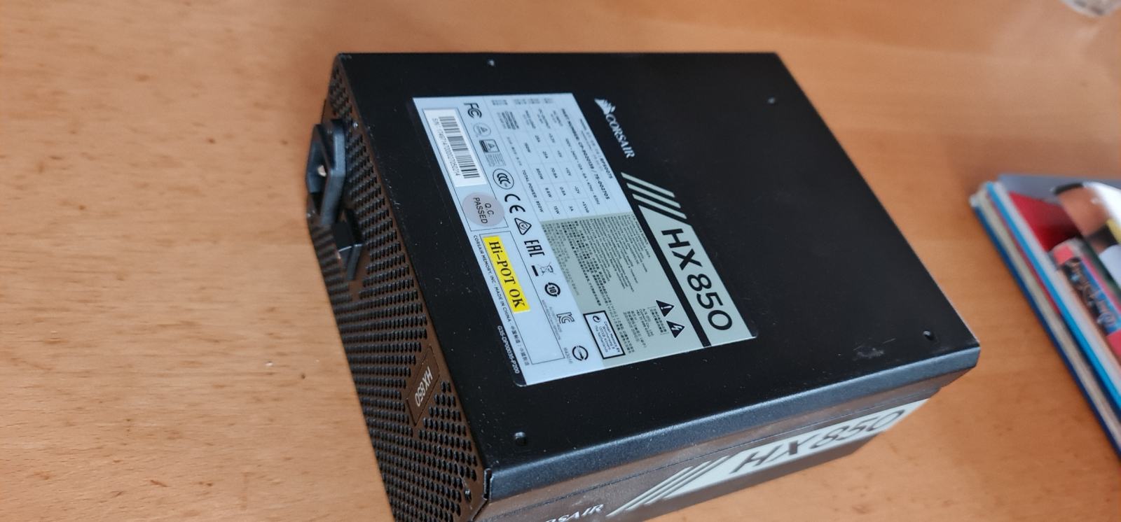 Napajalnik Corsair HX Series Platinum HX850 850W PLATINUM ATX 2.4