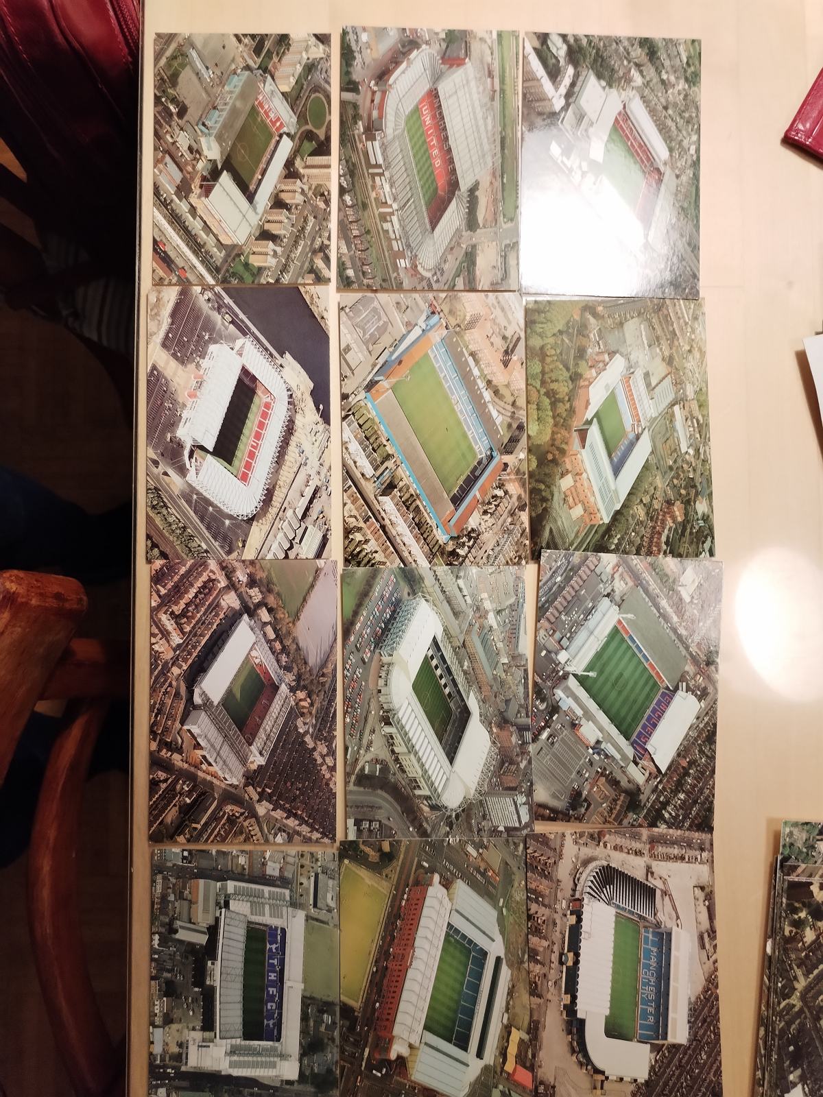 Razglednice nogometnih stadionov