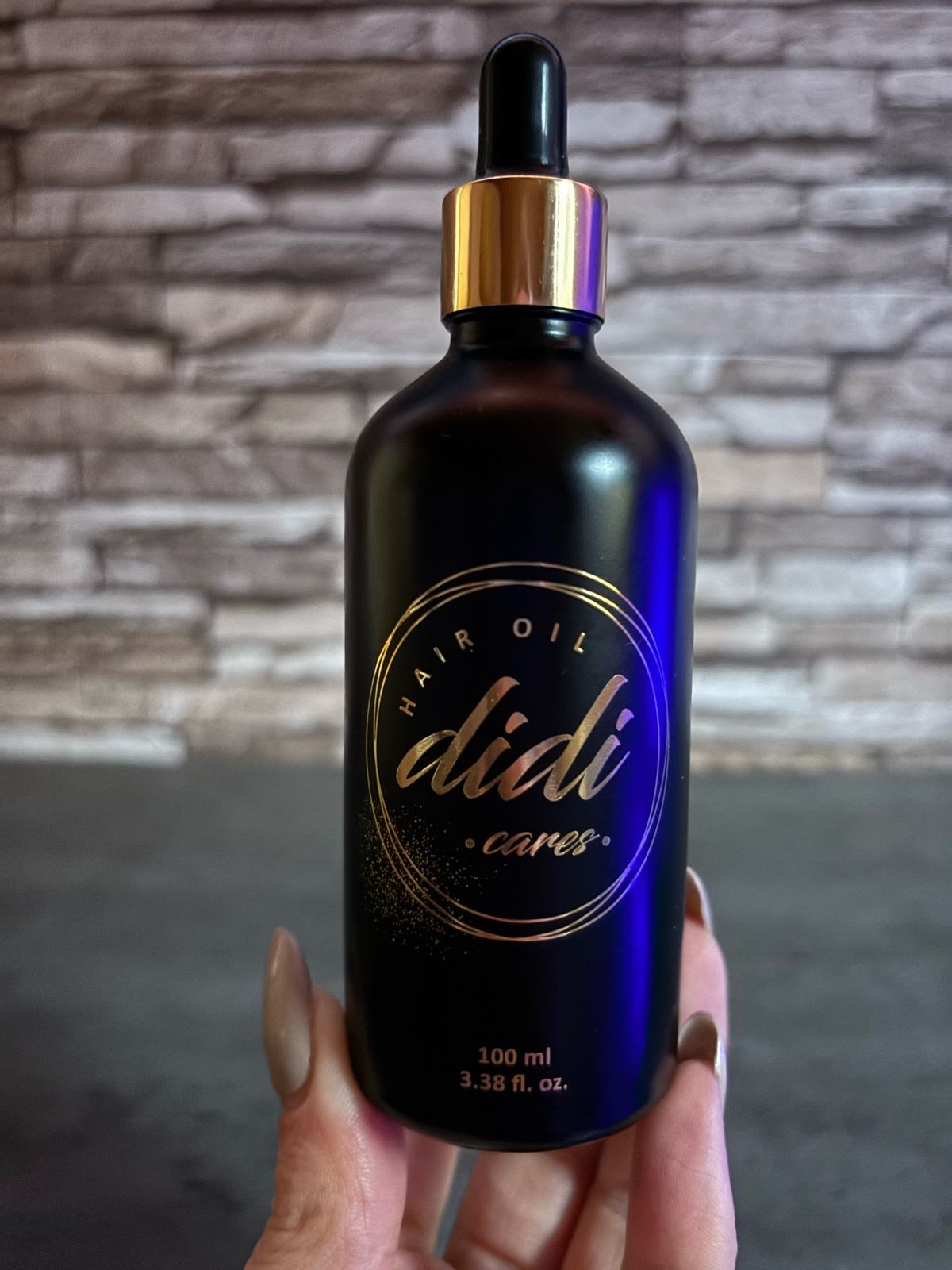 Didi Cares: Olje za rast in regeneracijo las