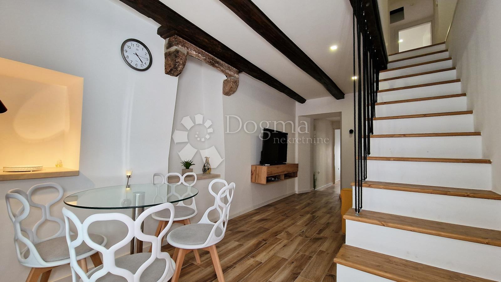 Hiša Stari Pazin, Pazin, 110m2 (prodaja)