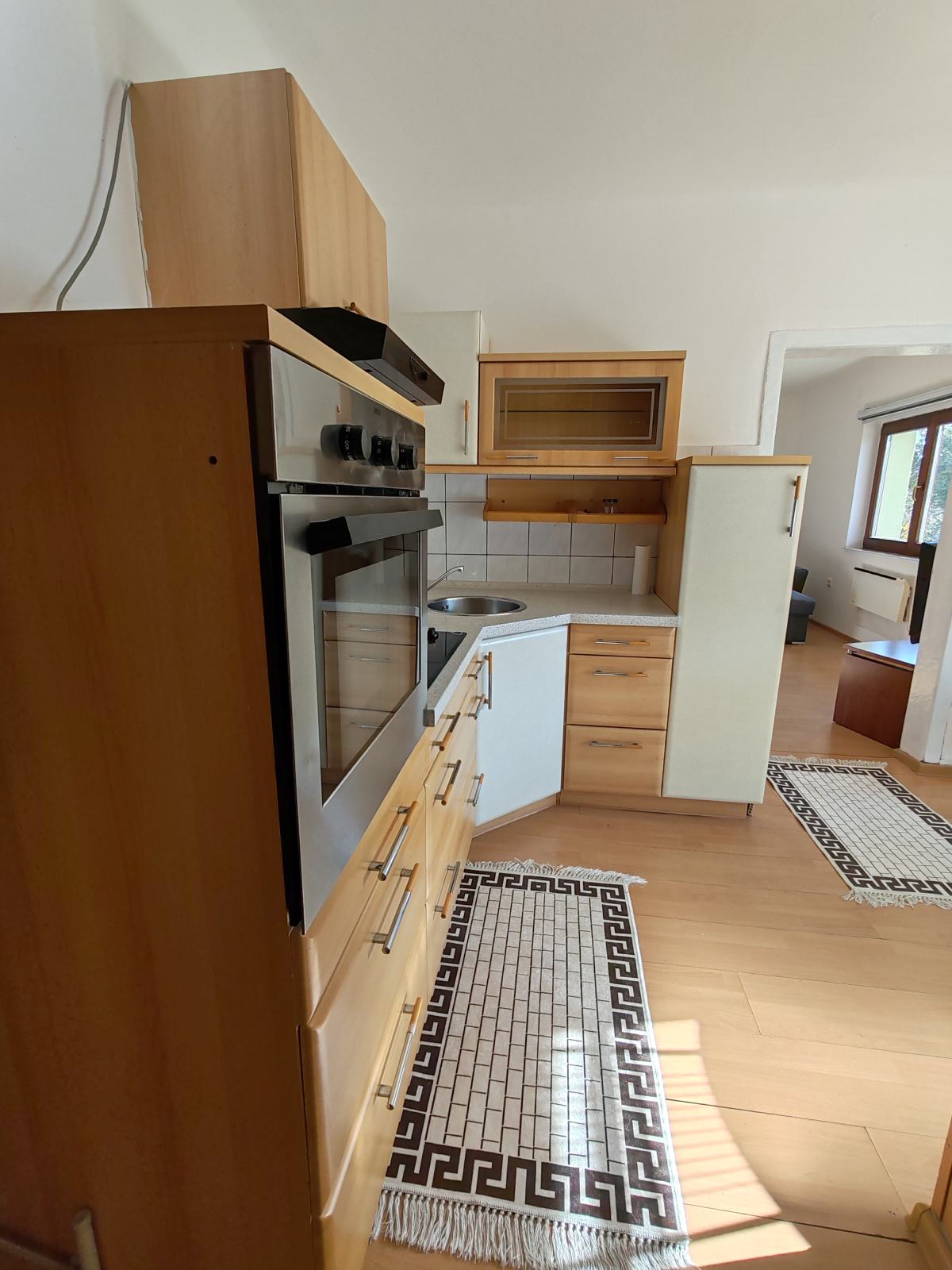 Delavska ulica 10, Maribor (oddaja)