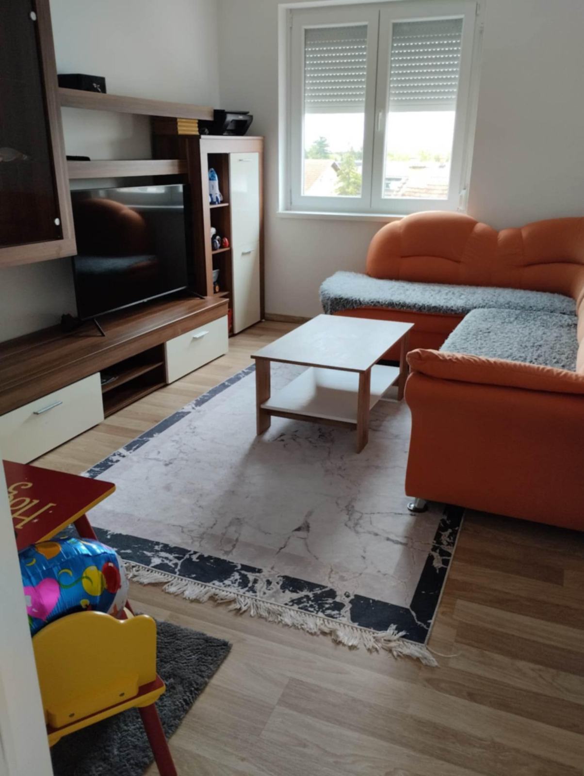 Oddam 2 sobno stanovanje na Taboru v Mariboru, 3.nadst., dvigalo (oddaja)