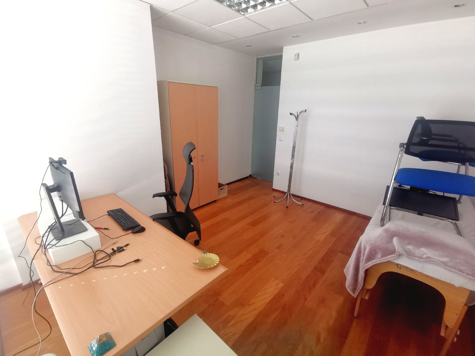 Pisarna 15m2 Celje (oddaja)