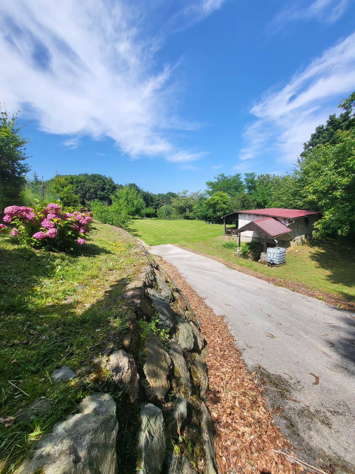 Posest s počitniškim objektom