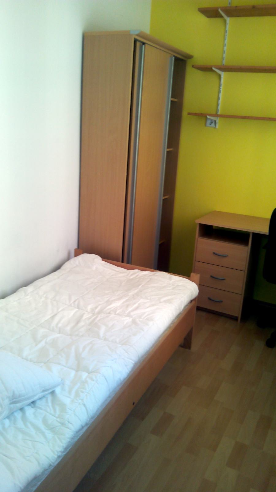 Soba, Maribor, Tabor, soba, 10 m2, oddam - bližina Med.fakultete,UKC ...