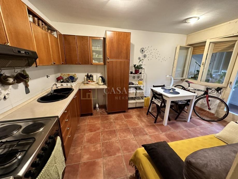 Srdoči 42m2 (prodaja)