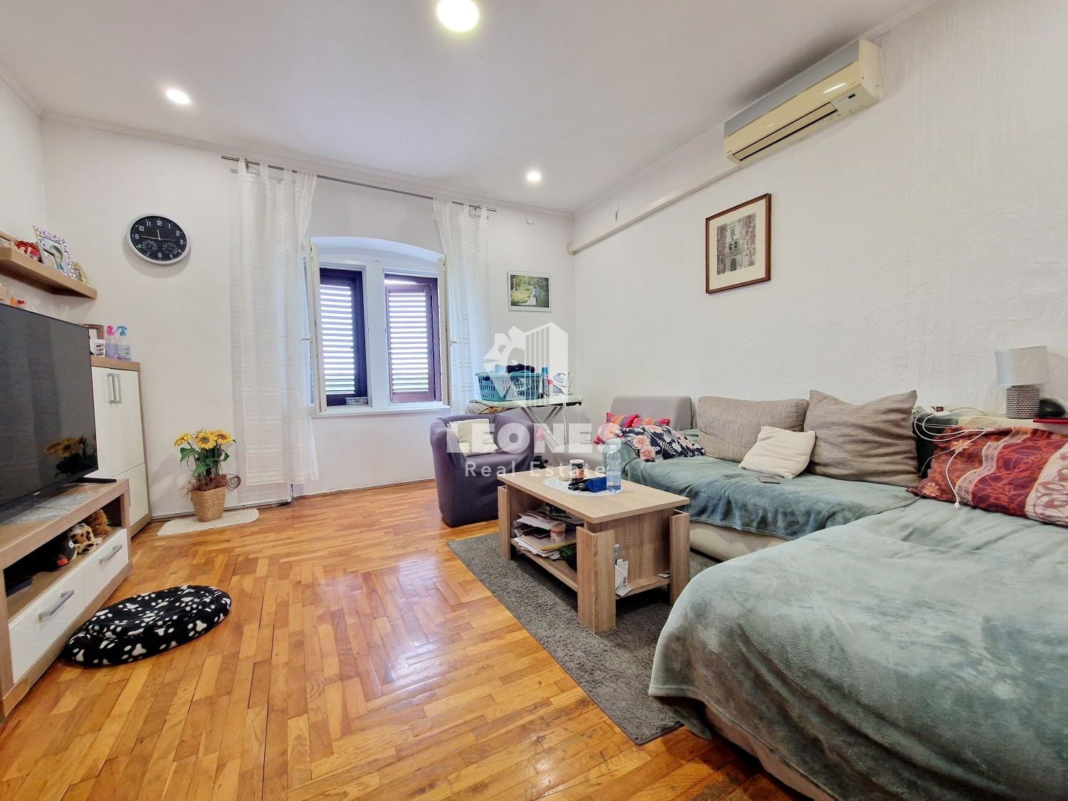 Stanovanje v Bujah (prodaja)