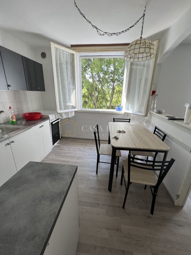 Turnić 27m2 (prodaja)