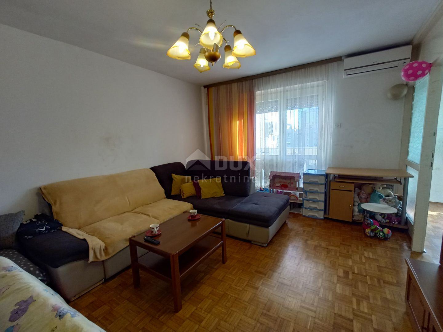 ZADAR, BULEVAR - Stanovanje na odlični lokaciji (prodaja)