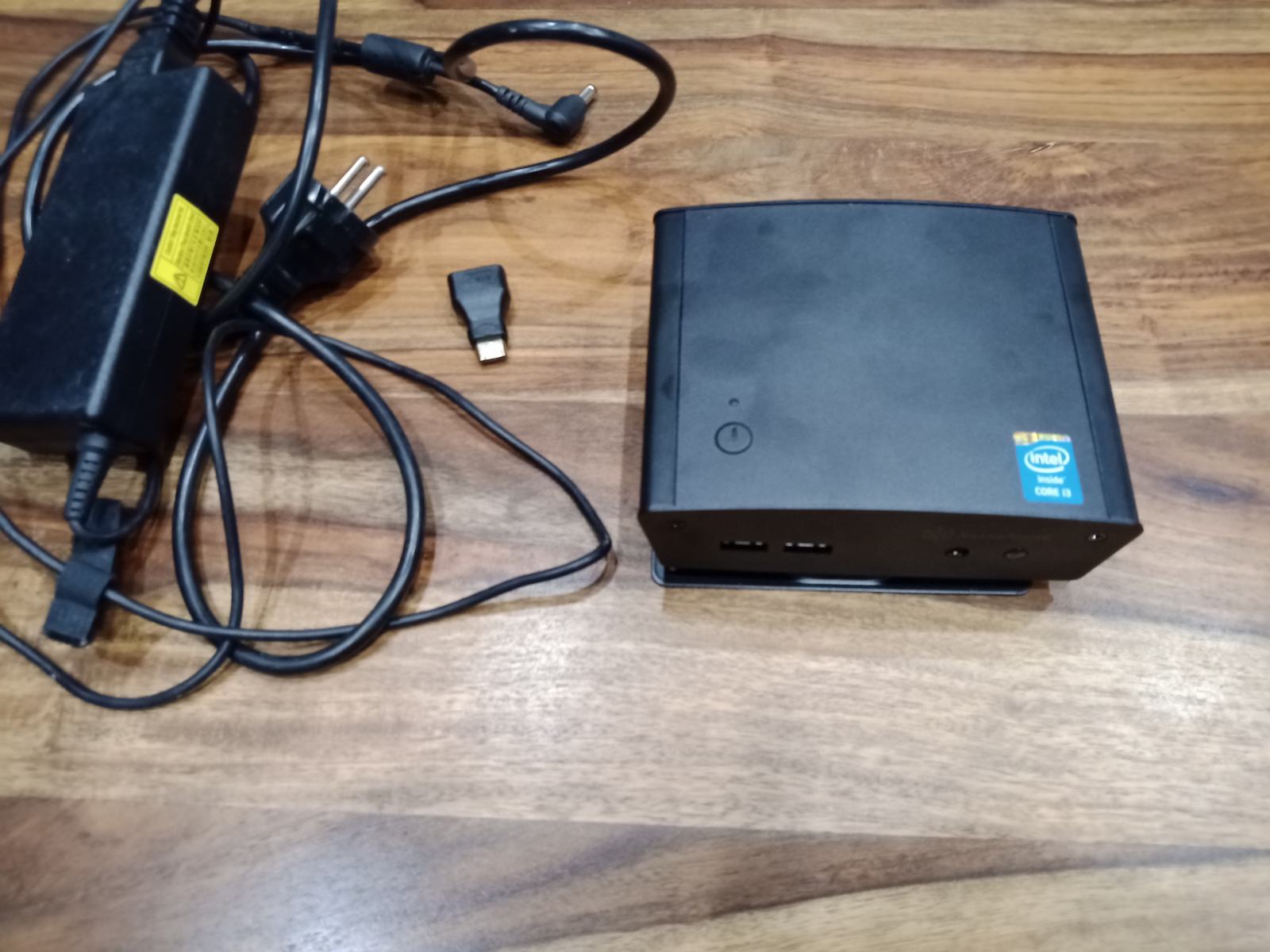 INTEL NUC i3-4010U, 8Gb RAM, 240Gb SSD