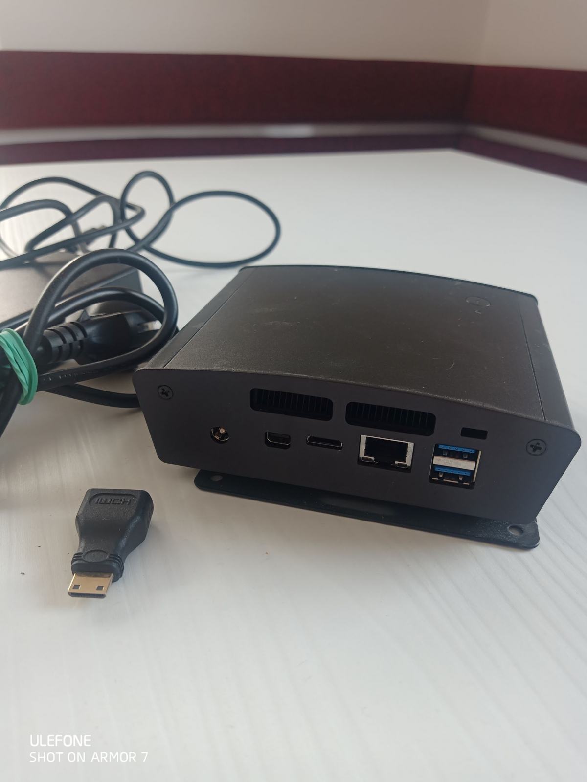 INTEL NUC i3-4010U, 8Gb RAM, 240Gb SSD