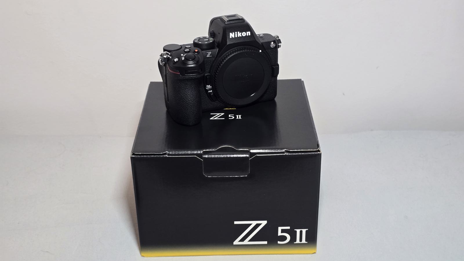 NIKON Z5 II body+garancija+original škatla-NOV