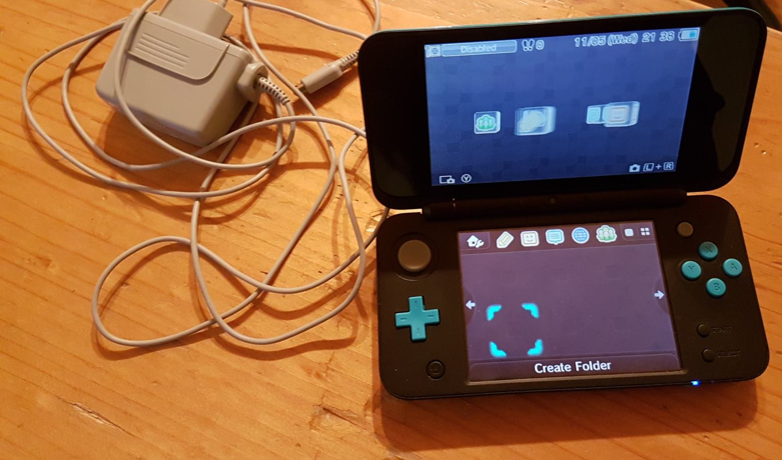Nintendo 2DS XL custom firmware