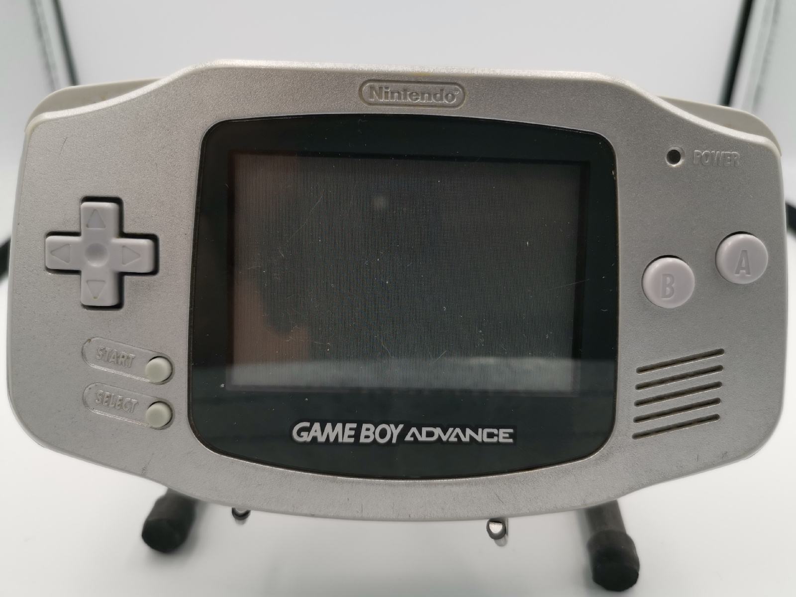 Gameboy Advance Silver