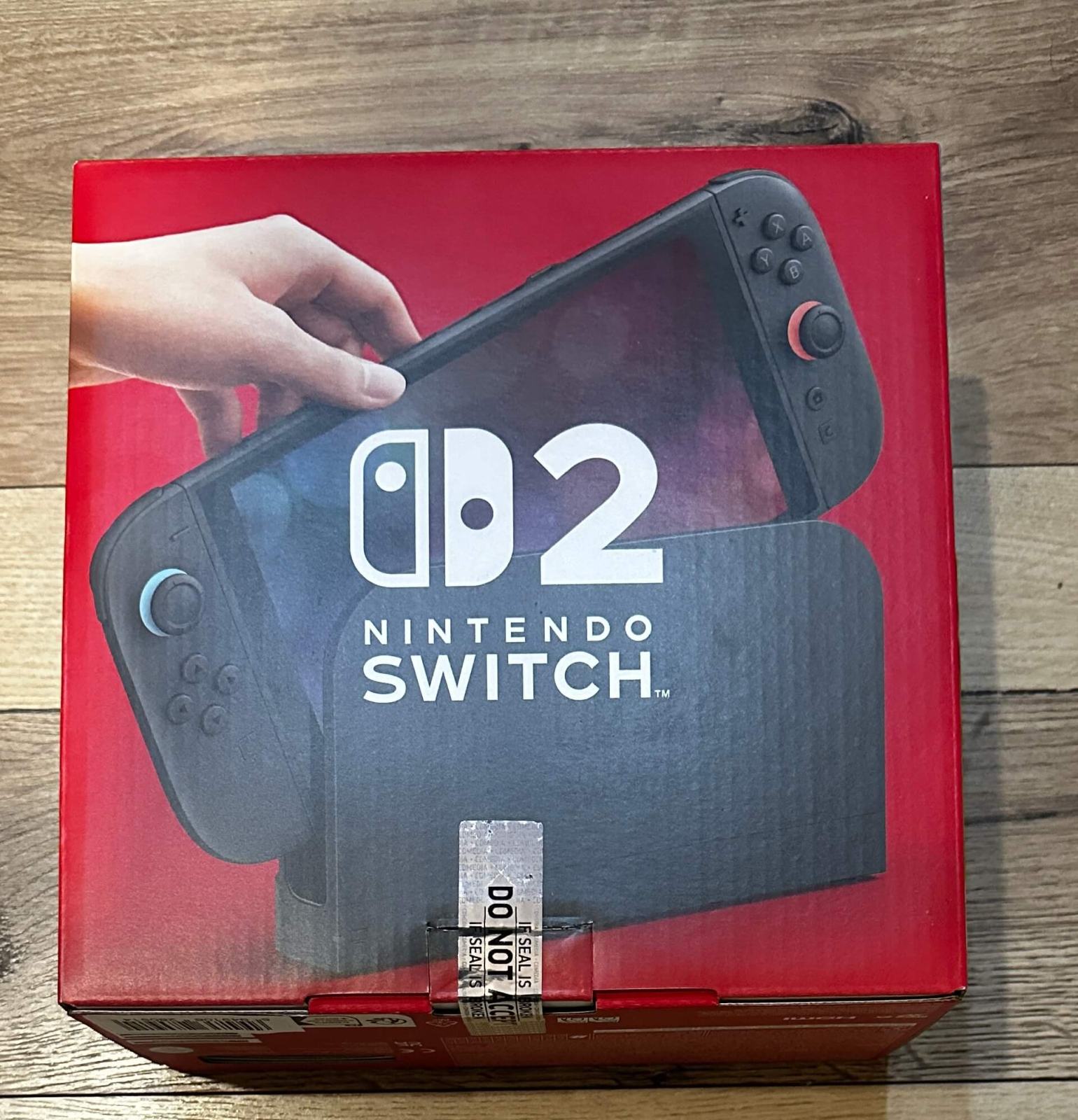 Nintendo Switch 2 - NOVO ZAPAKIRANO