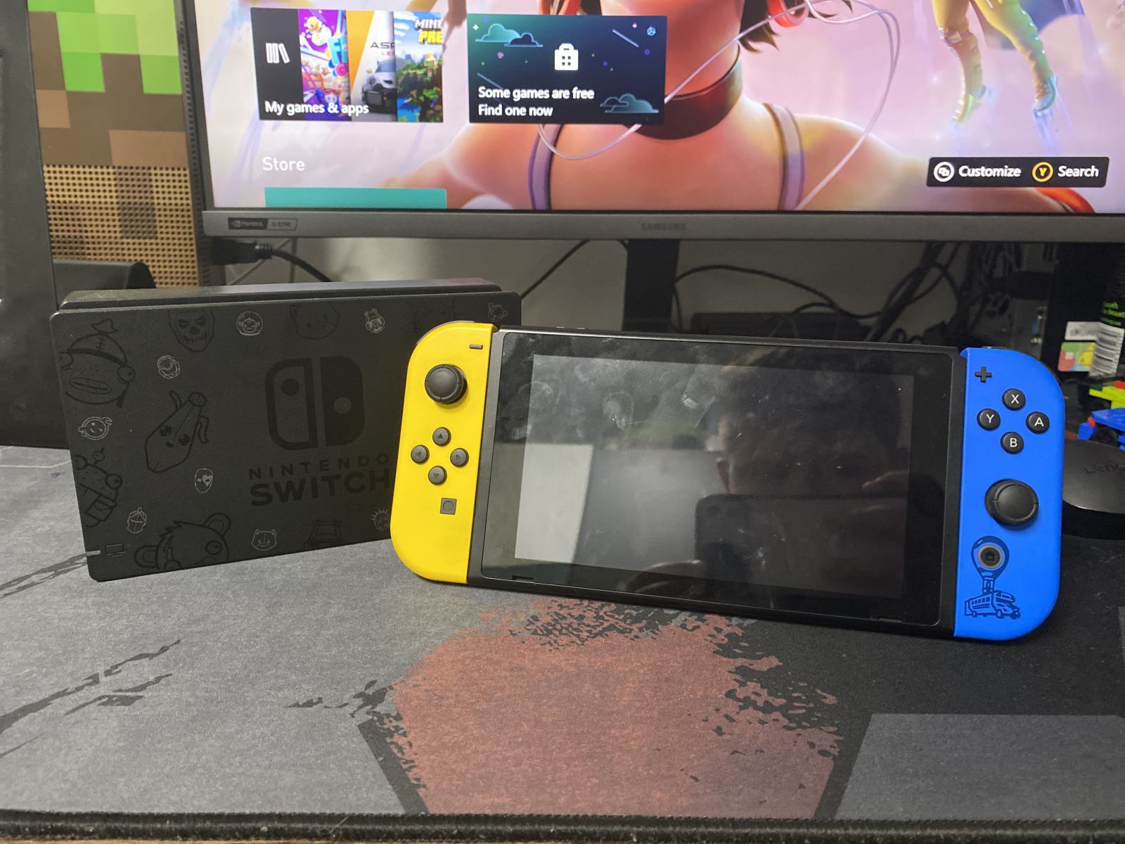 Nintendo switch (Fortnite edition)
