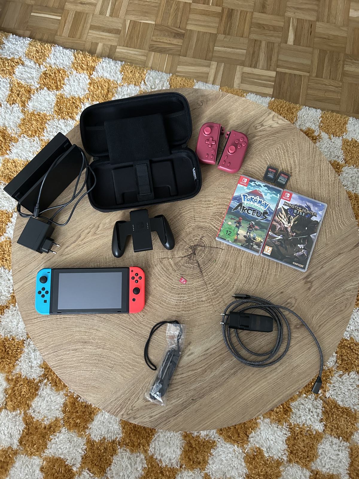 Nintendo Switch (z dodatki)
