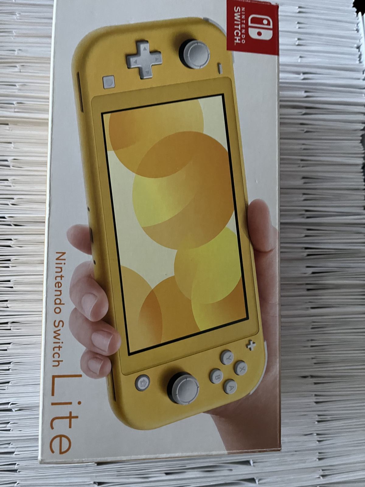 Nitendo switch lite