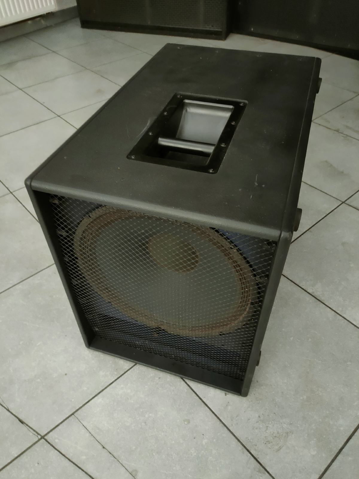HK PowerWorks RS 115 A aktivni bas zvočnik