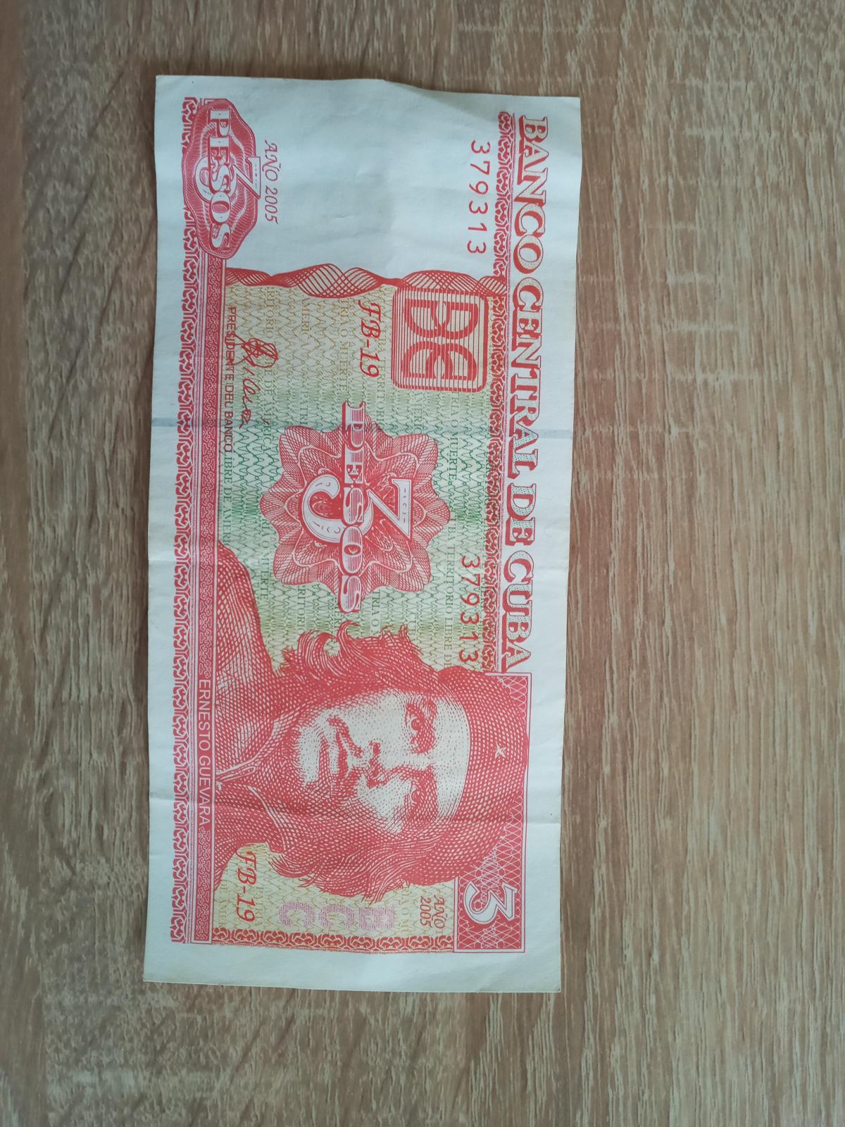 Kubanski bankovec 3 pesos Ernesto Guevara