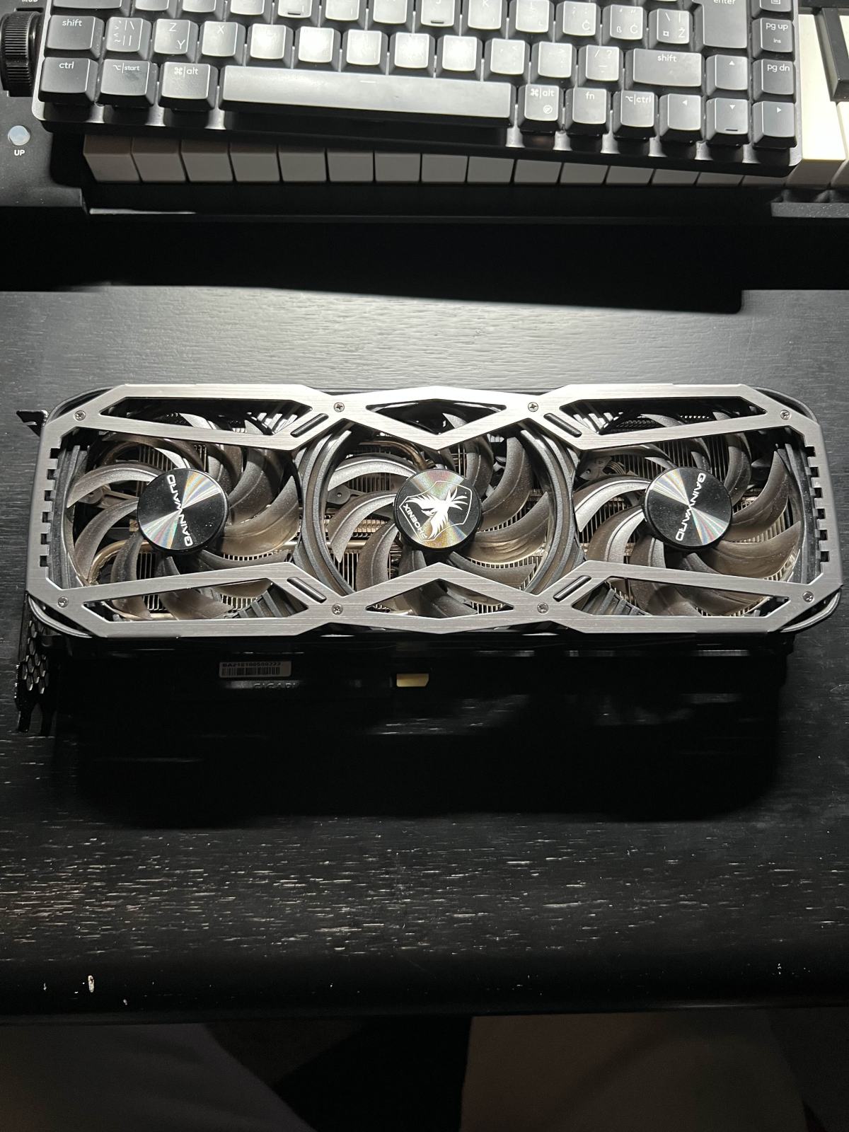 Gainward GeForce RTX 3070 Ti Phoenix grafična kartica, 8GB GDDR6X