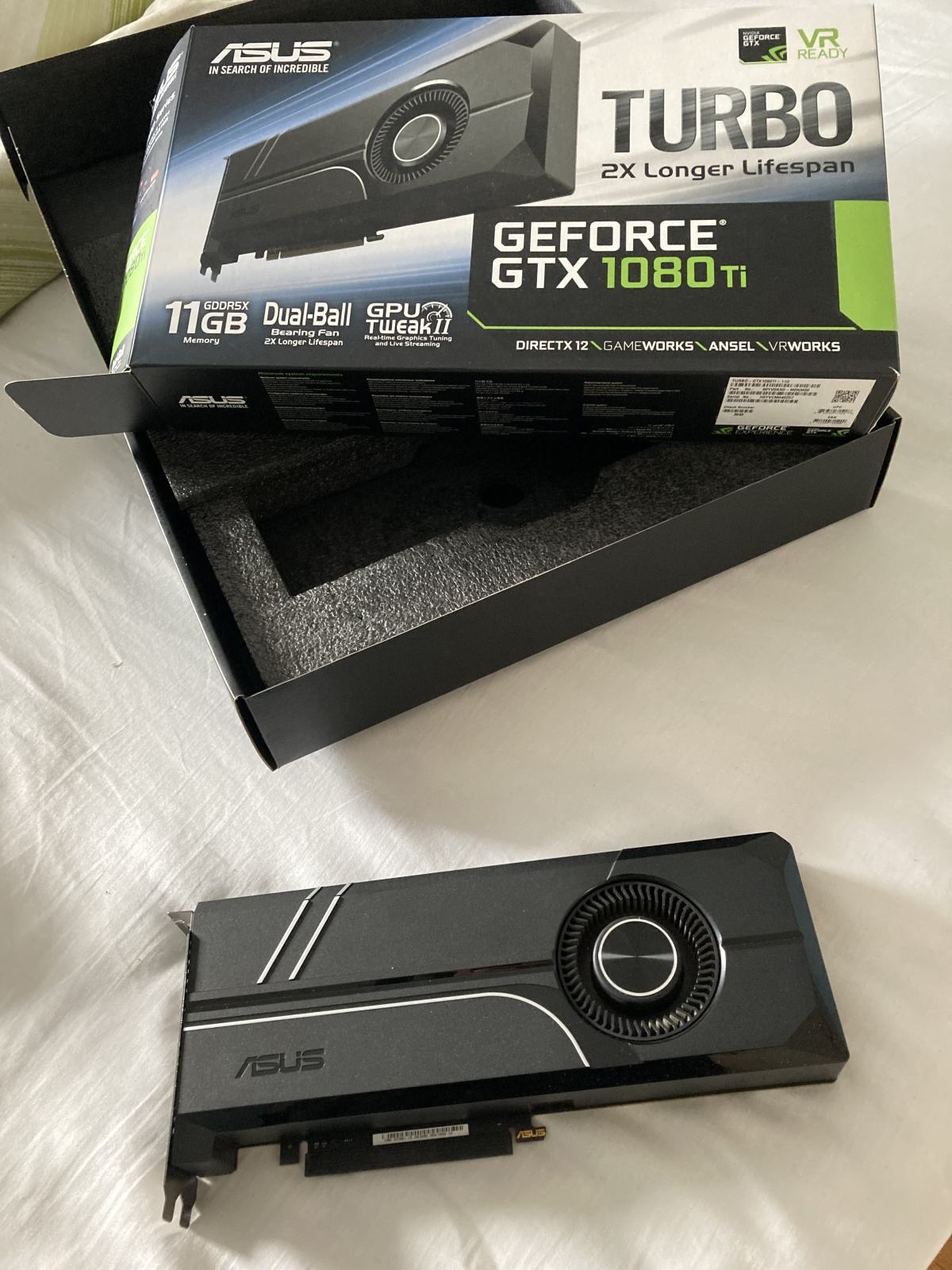 Geforce GTX 1080ti turbo 11gb