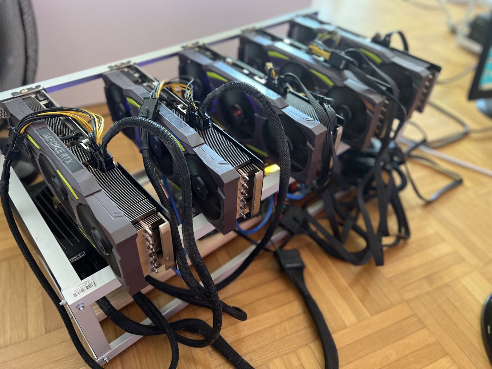 Mining rig / 5x RTX 3080 / 500MHs