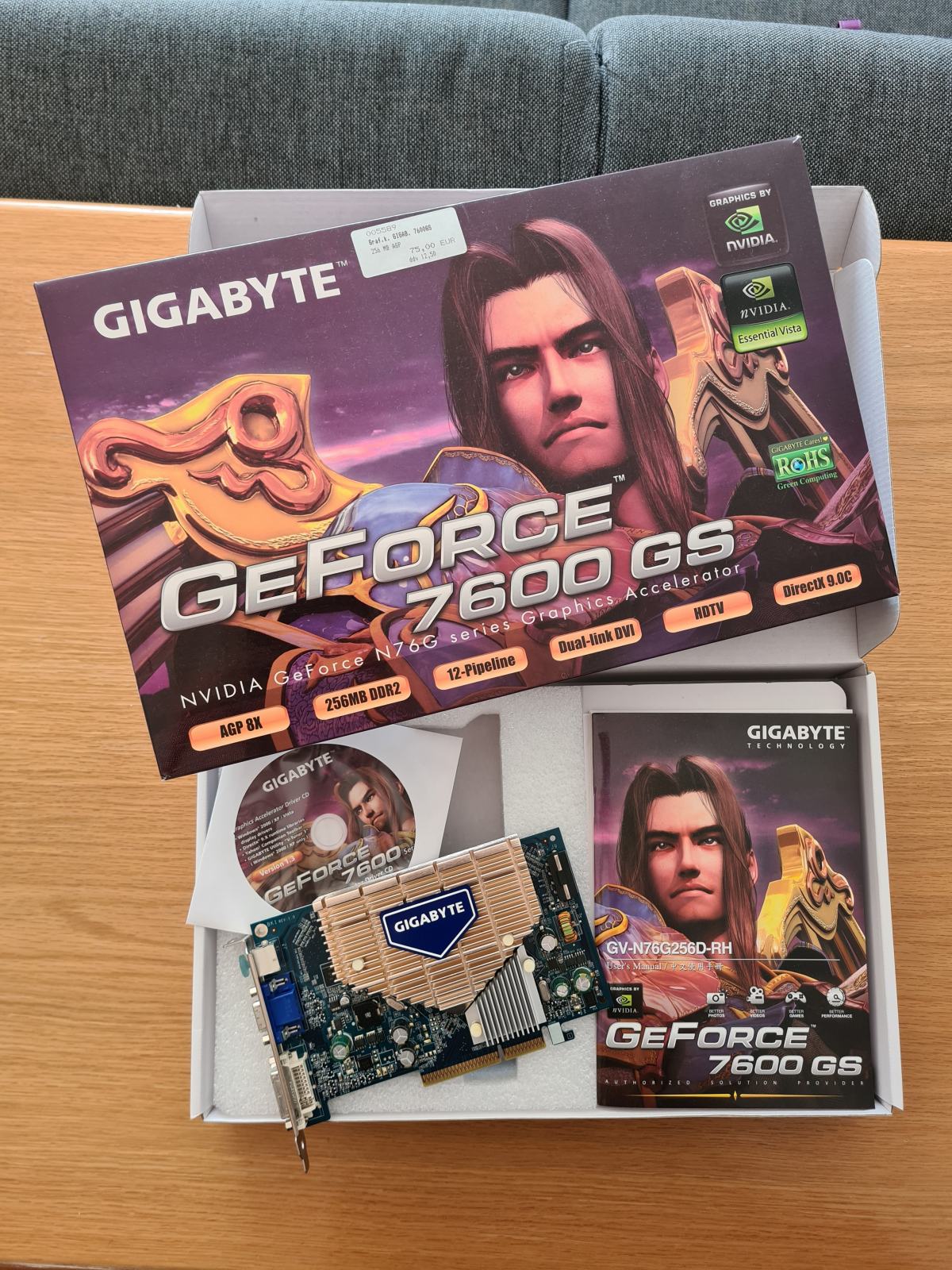 Grafična kartica NVIDIA GIGABYTE GeForce 7600 GS