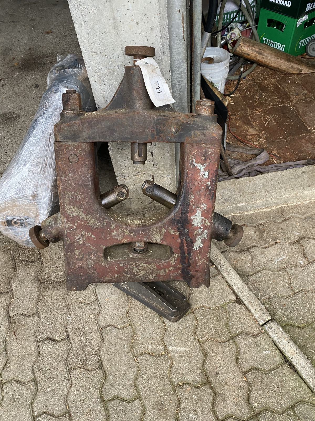 Lineta za stružnico ⌀ 150 mm