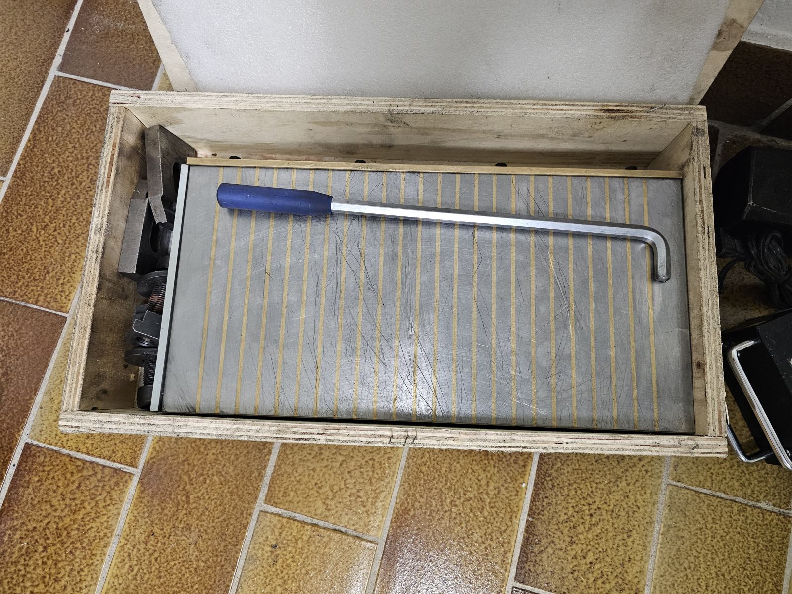 permanentni magnet 200x400x56