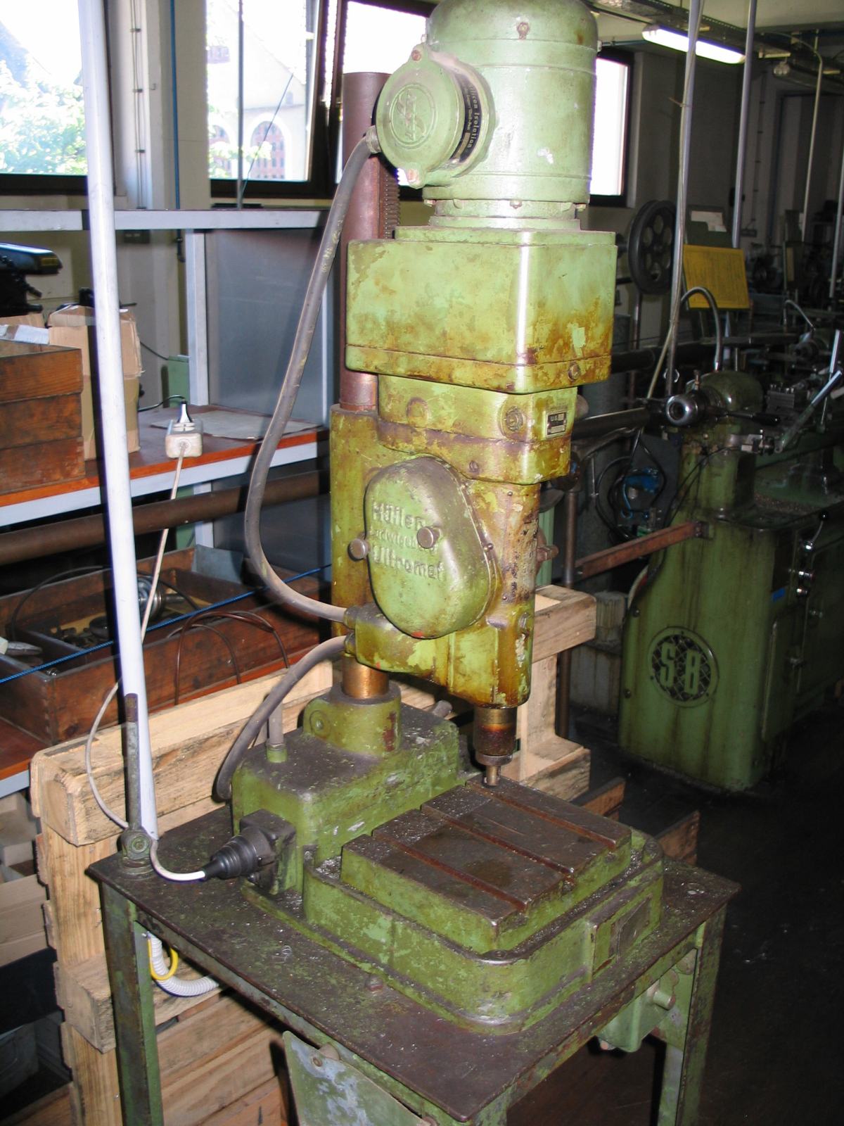 Stroj za vrezovanje navojev Hahn & Kolb U.G.2