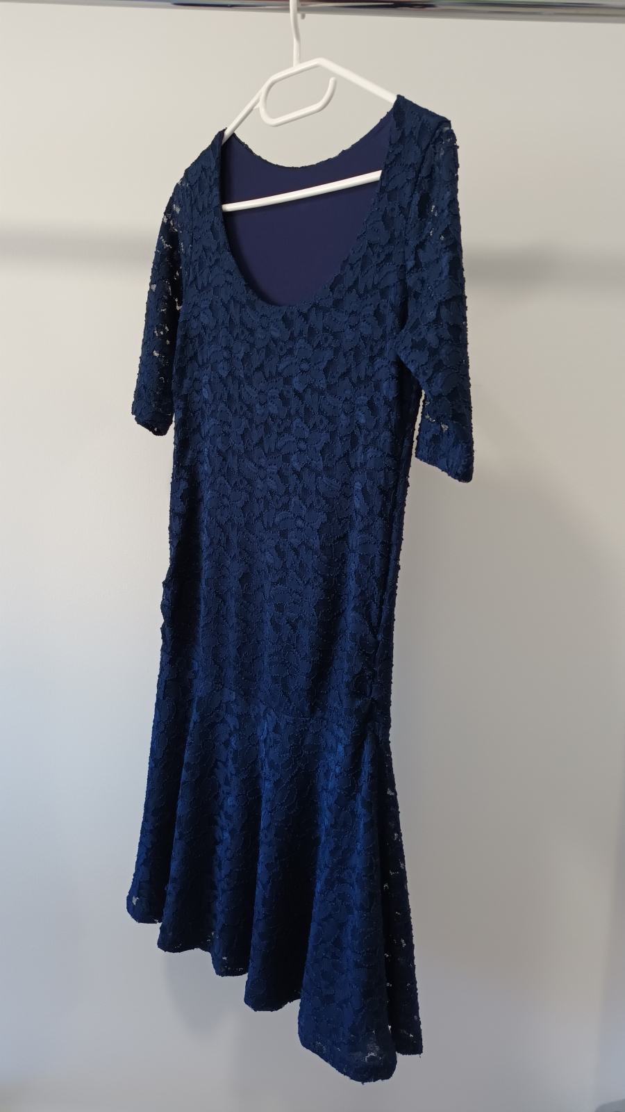 Čipkasta elegantna nosečniška obleka Popek številka S (36)