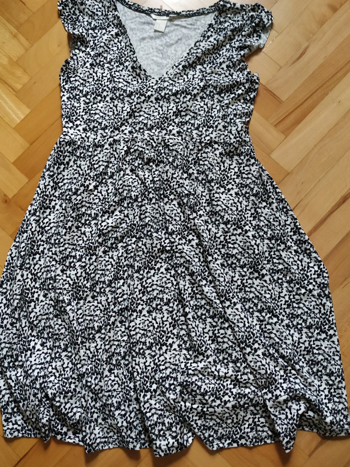 Nosečniška obleka H&M