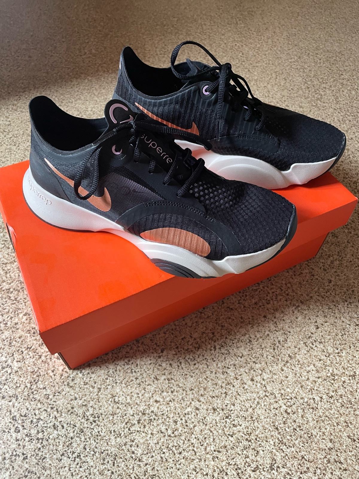 Superge Nike super rep