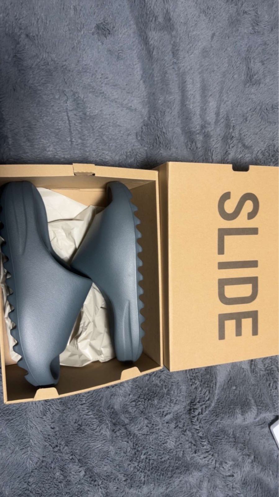 Yeezy Slides Slate Marine
