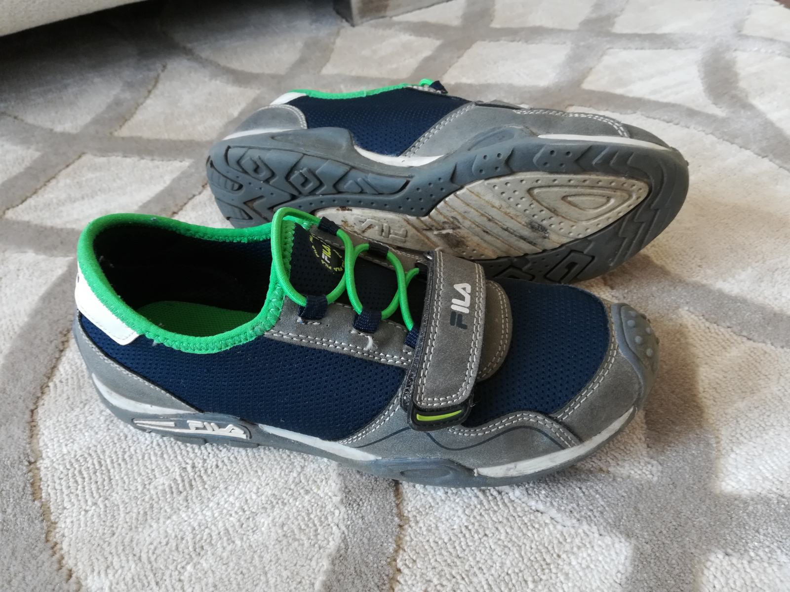 Fila čevlji št. 34-35