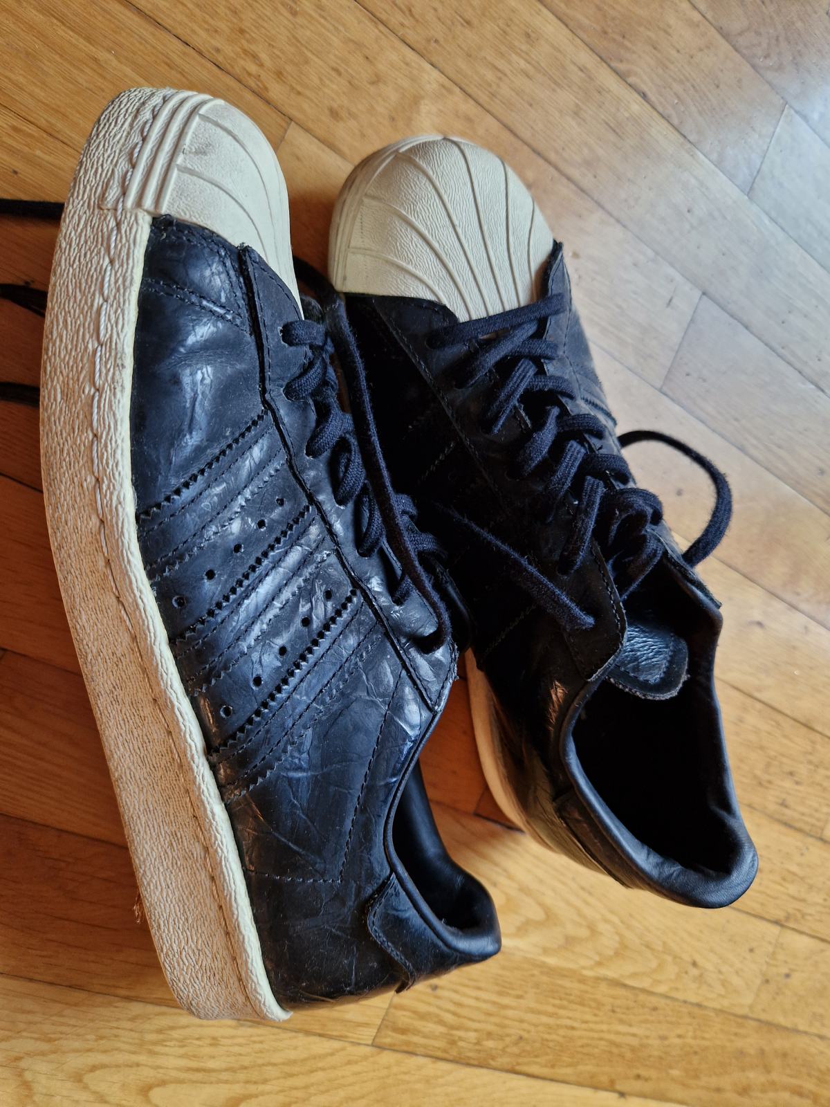 Adidas superge št. 40