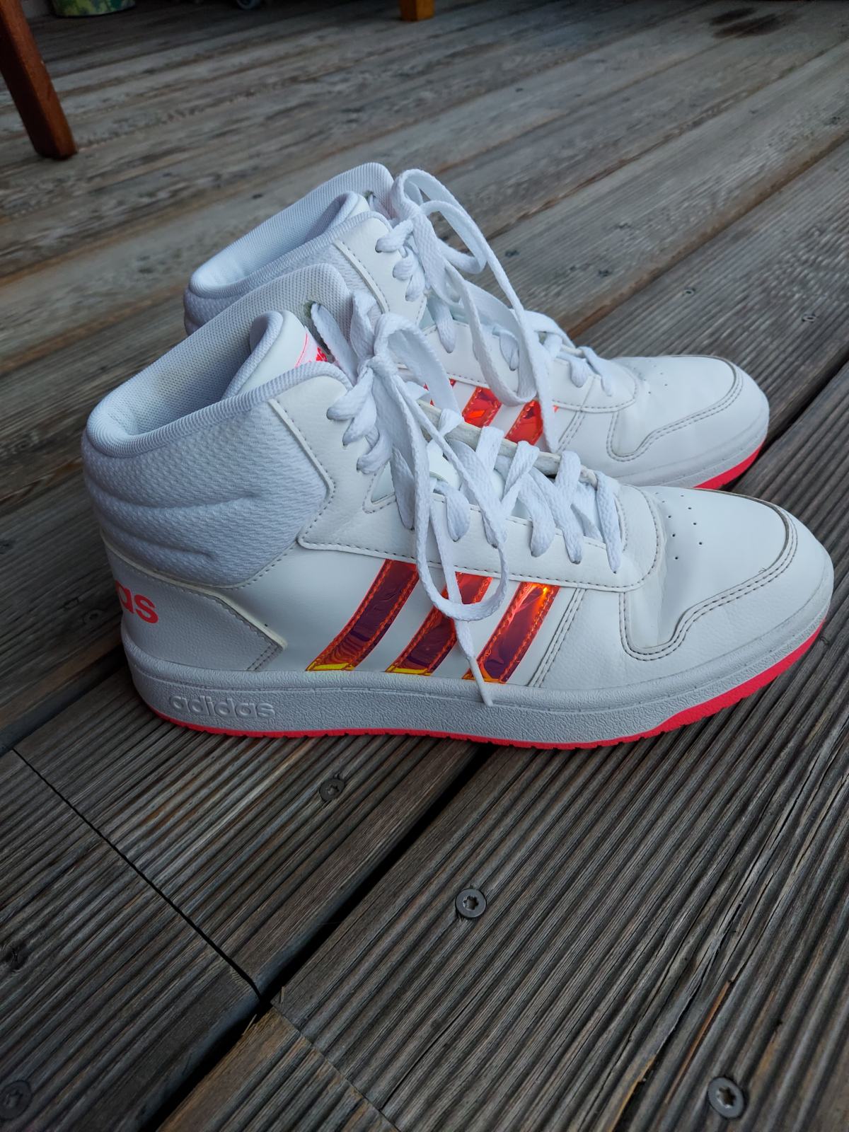 ADIDAS visoke superge, št. 39 1/3