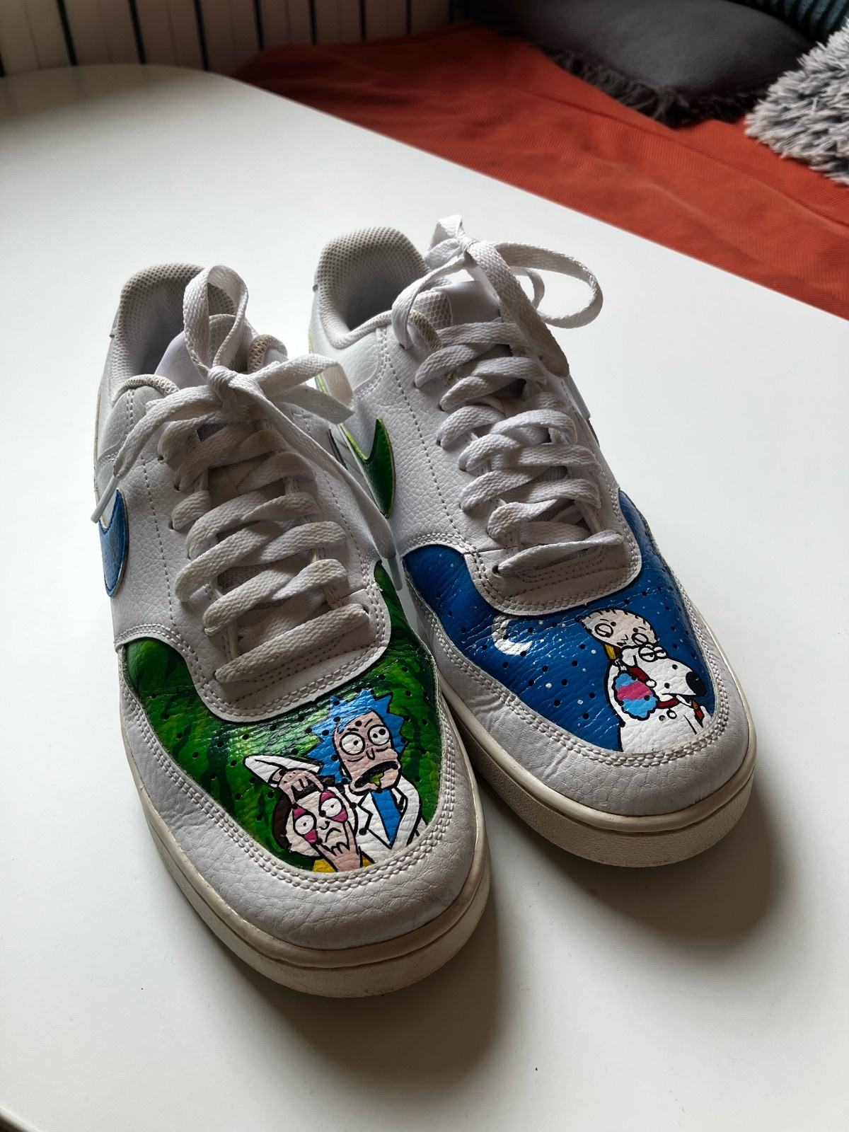 Custom teniske