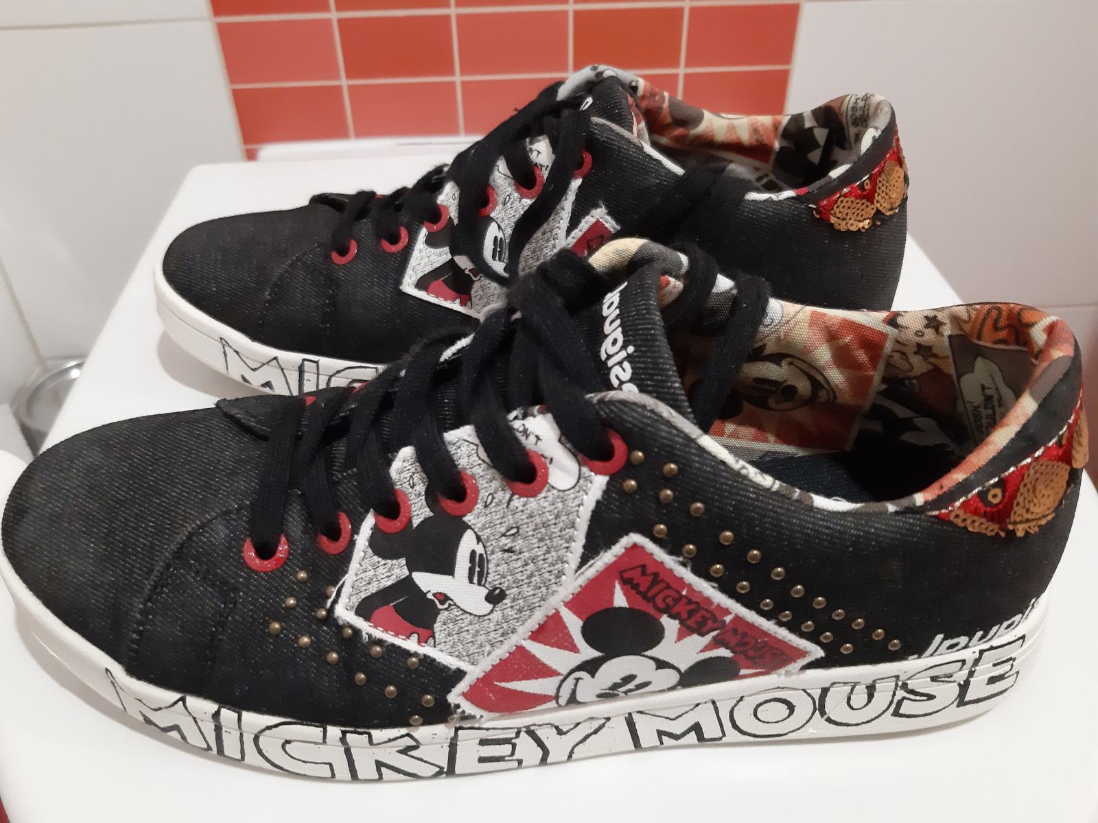 DESIGUAL MICKI MOUSE supergi št.40 novi