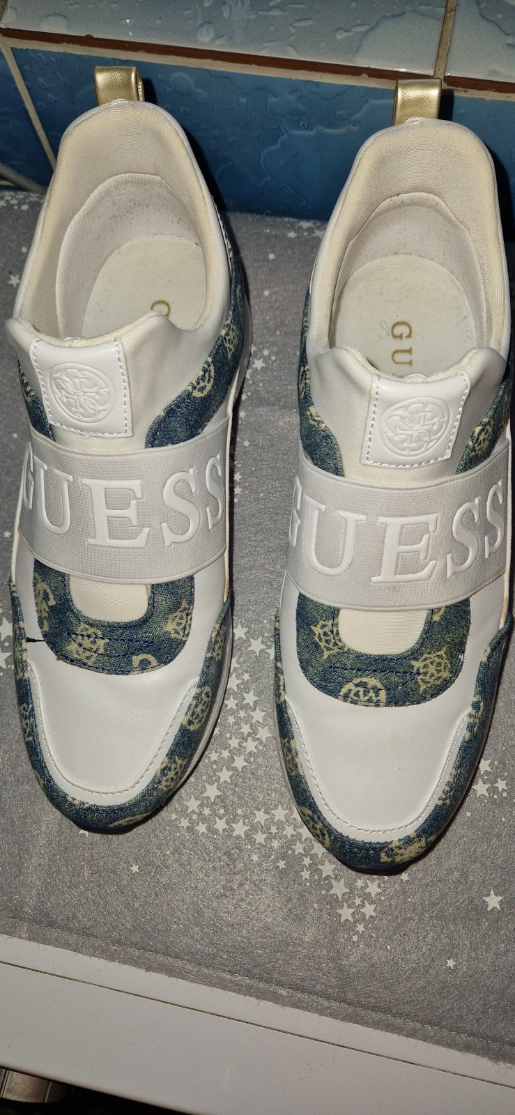 GUESS