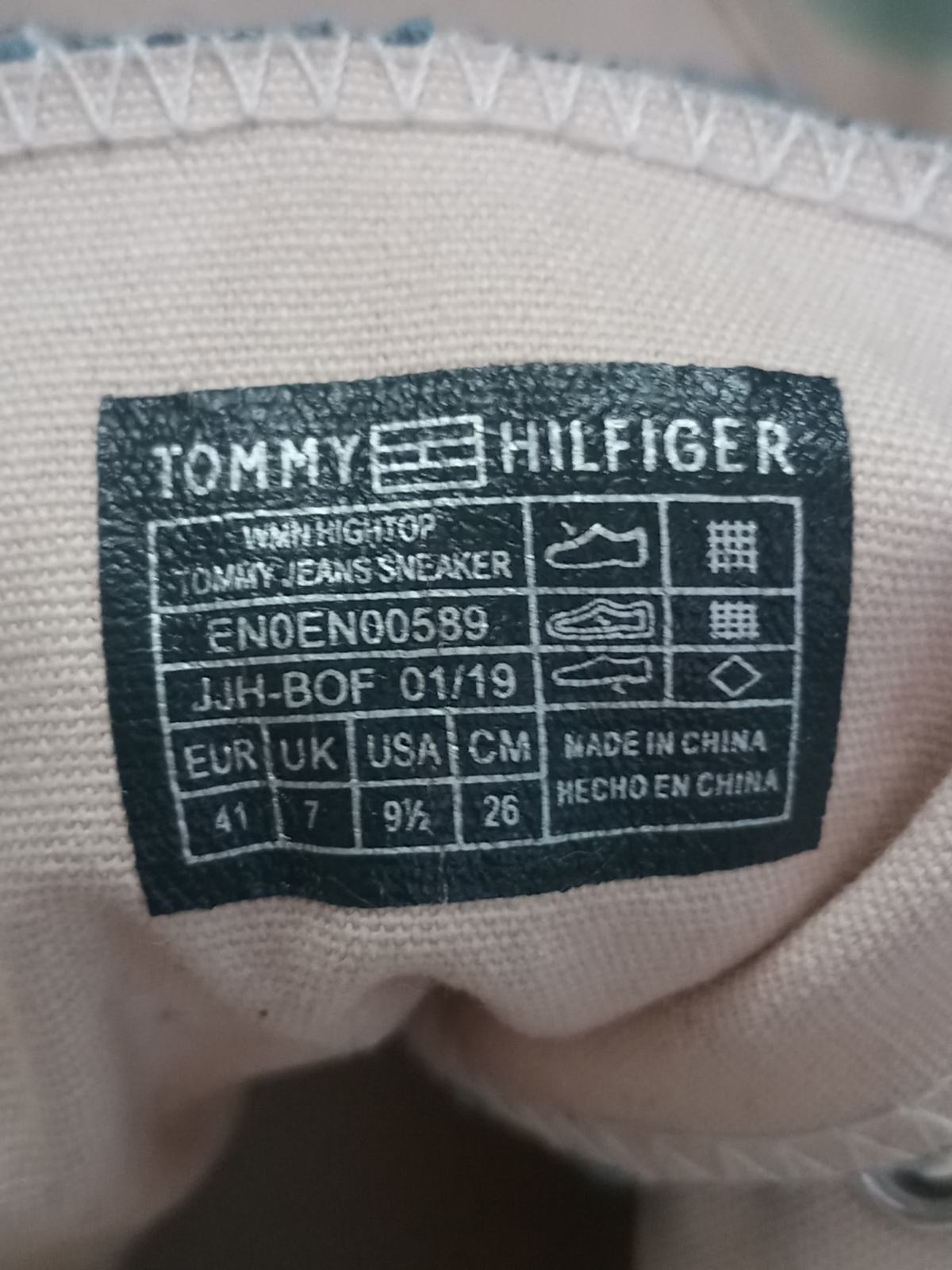 Ženske visoke superge št.41 Tommy Jeans