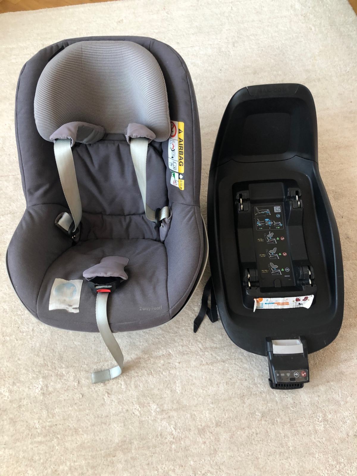 Maxi-Cosi avtosedež 2way Pearl z 2way Fix bazo