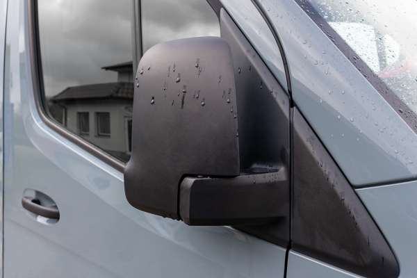 Mercedes Sprinter 907 910 2018 + blenda pri ogledalih A9108110300
