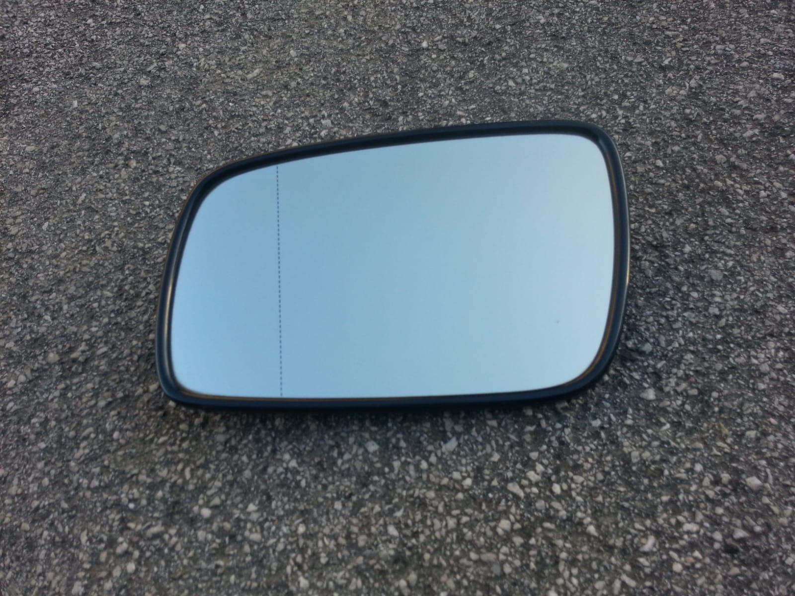 VW D1 3D0 857 521 T - levo vratno steklo