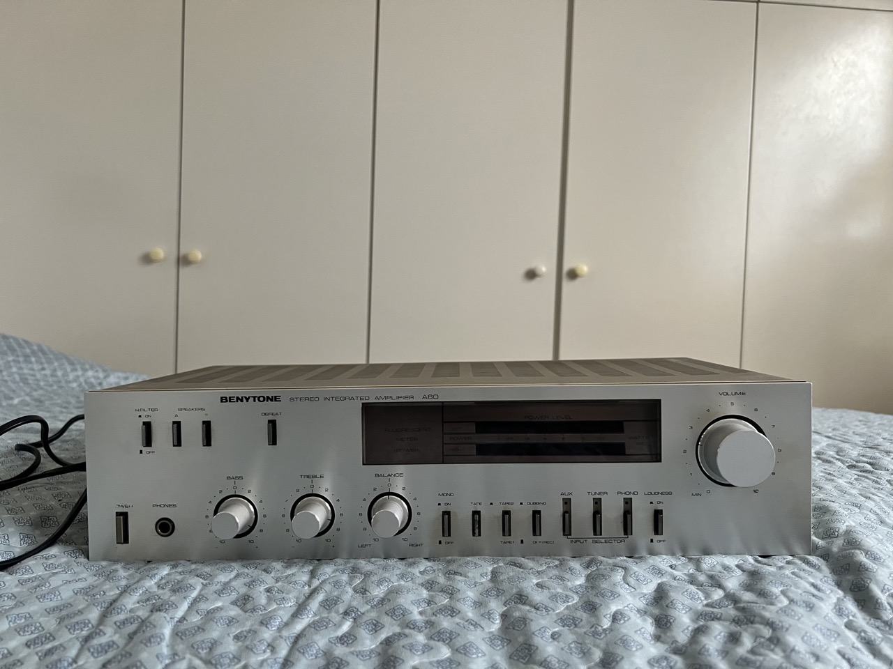Benytone Hi Fi ojačevalec