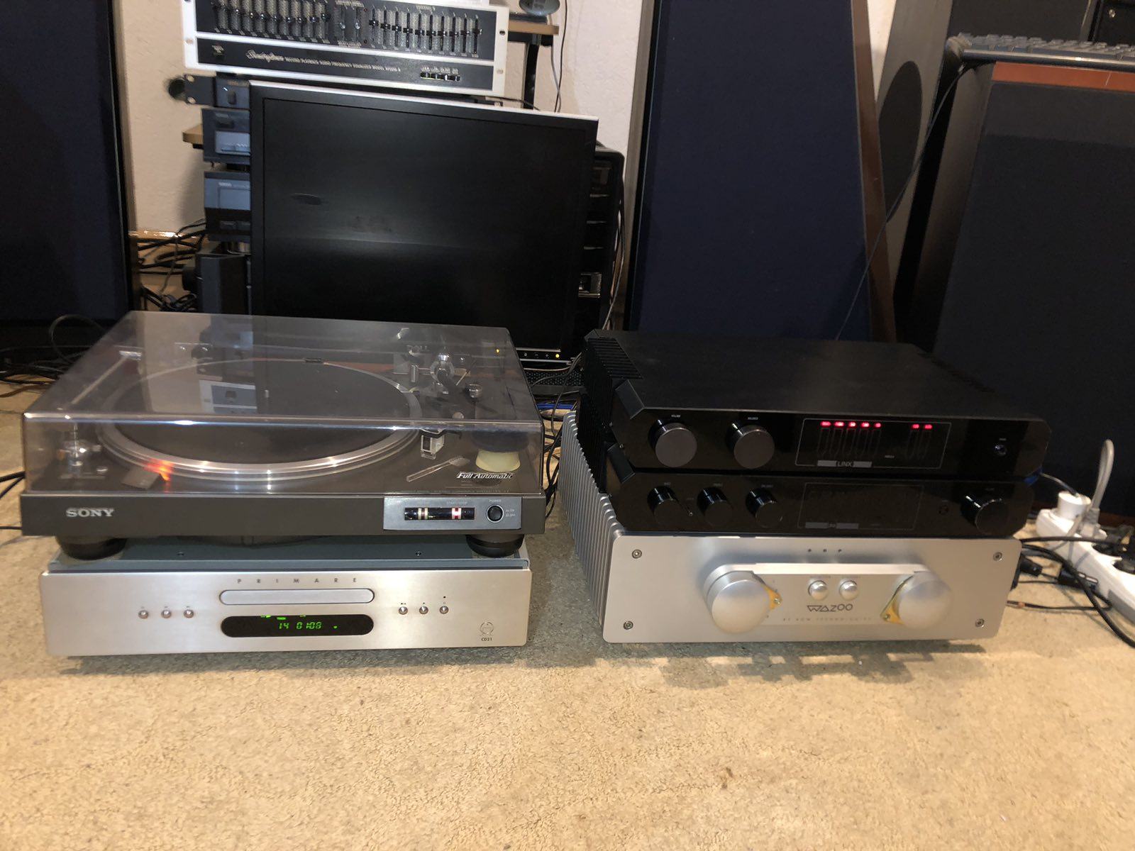 LINX NEBULA UK High End integrated mosfet amplifier UK