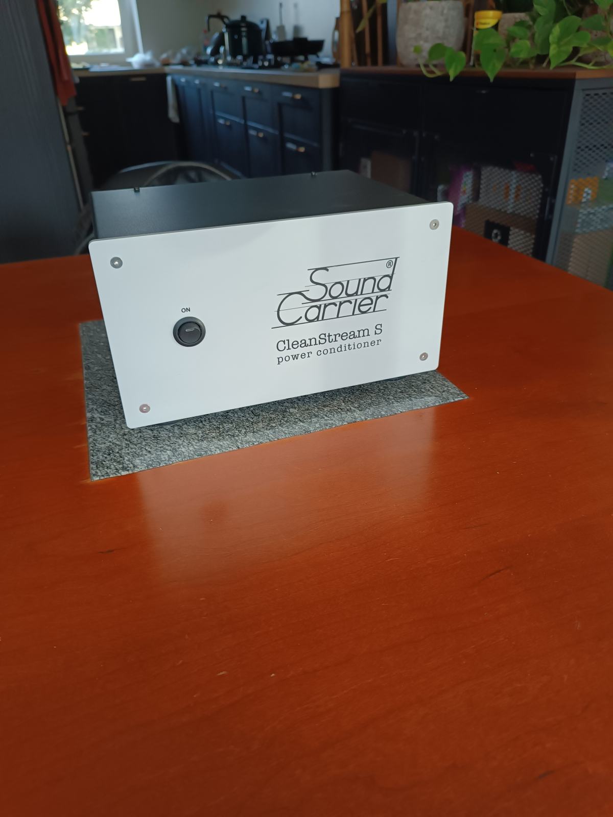 SOUND CARRIER Cleanstream S