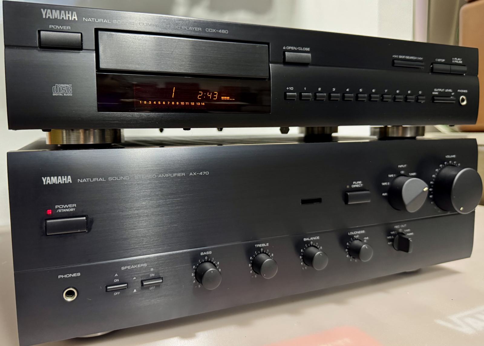 YAMAHA NATURAL SOUND STEREO OJAČEVALEC AX-470 +CD PLAYER CDX-480